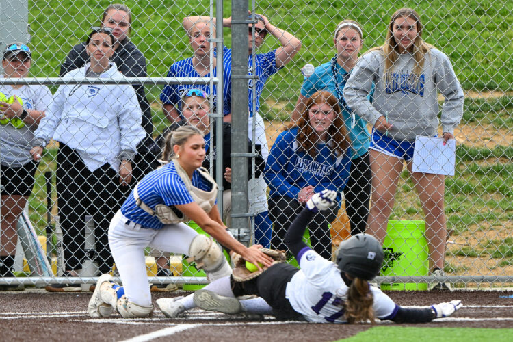 Central Mountain softball suffers heartbreaking loss in D6 5A final ...